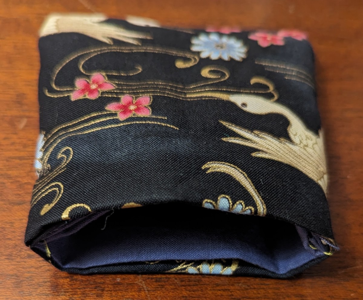 Intro to Four-layered Stitching: Making a Pouch with Yotsu-nui – 旦暮庁 ...